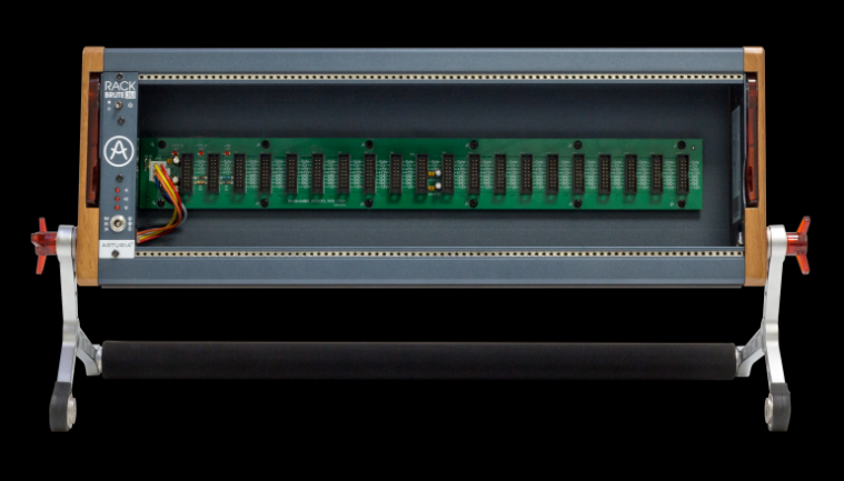 Arturia RackBrute 3U y 6U, el 'link' Eurorack para MiniBrute 2 y 2S ...