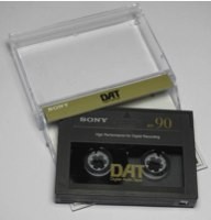 Nuevo DAT 320: supervivencia fuera de los estudios | Hispasonic