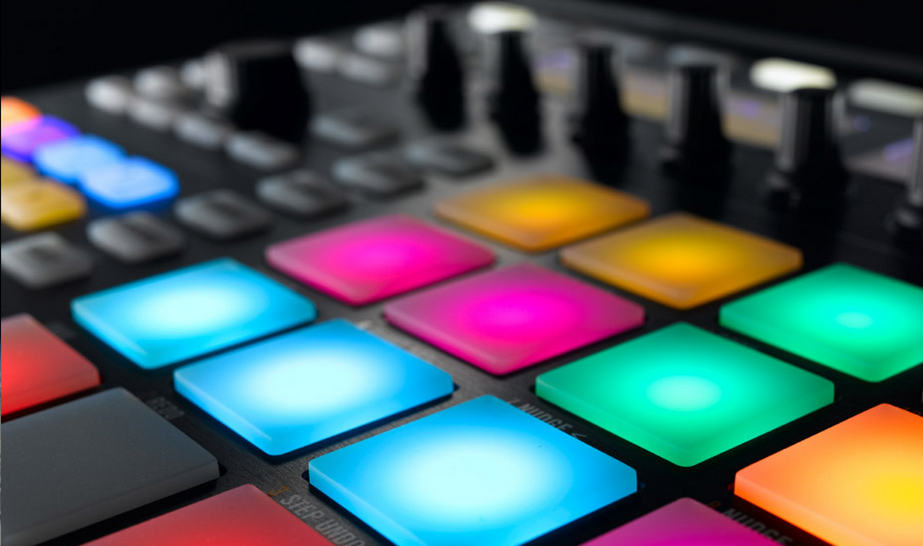 Masterclass de Maschine y presentación de Kontrol D2 en Microfusa ...