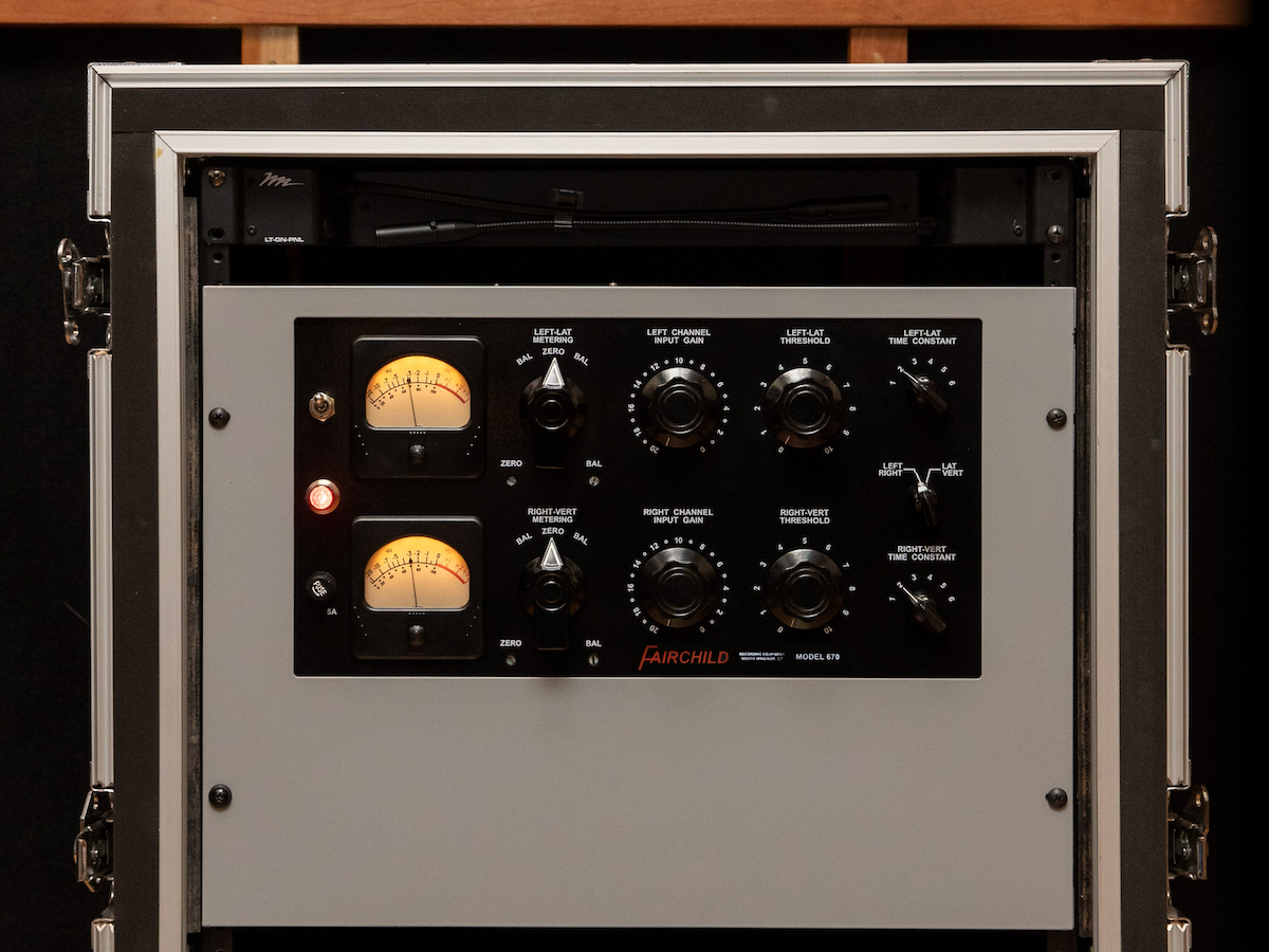 Los míticos Fairchild 660 y 670 vuelven a la vida más de medio siglo ...