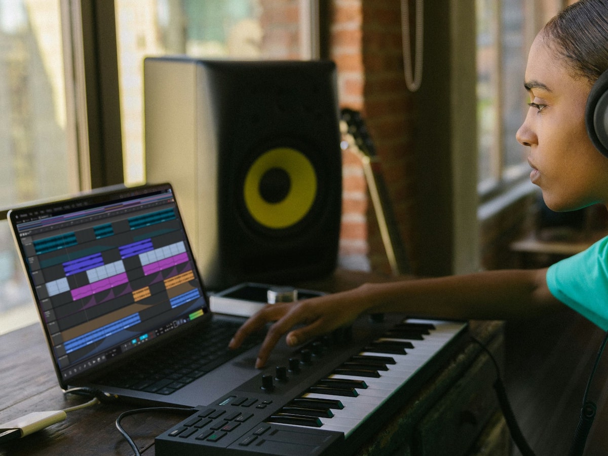 Waveform Free 13, el nuevo DAW gratuito de Tracktion, ya está ...