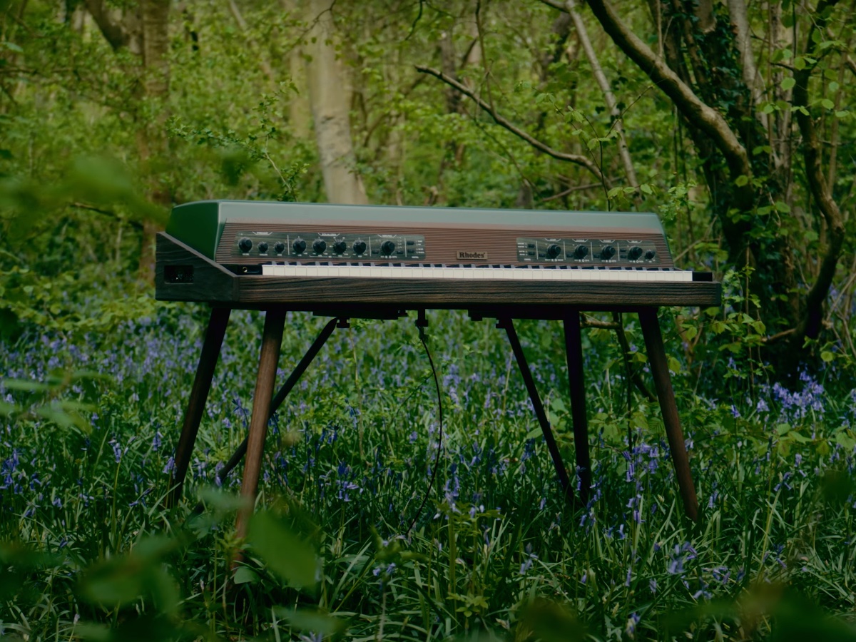 Rhodes MK8 Earth Edition: una edición de 50 preciosos pianos eléctricos ...