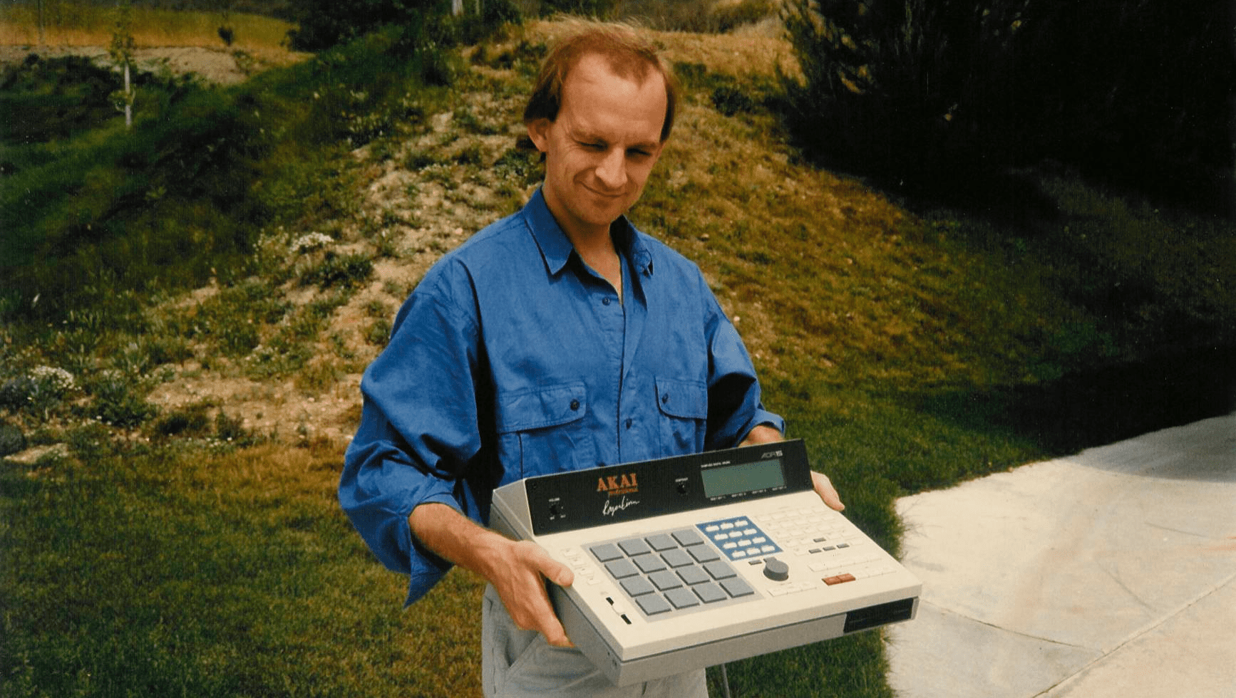 Roger Linn, creador del MPC, opina sobre el Akai MPC Live 2 | Hispasonic