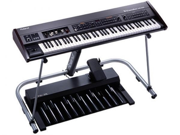 Roland anuncia V-Combo VR-700 | Hispasonic