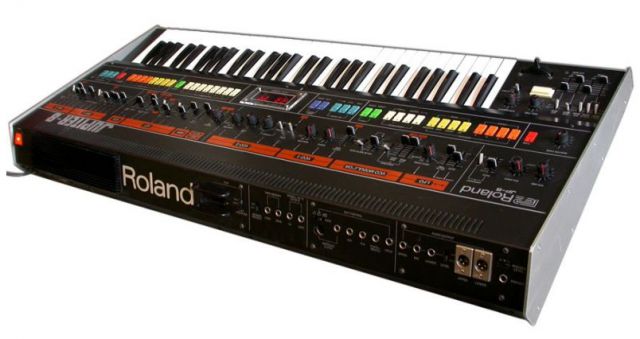 Roland Jupiter-8 : Opiniones y precios